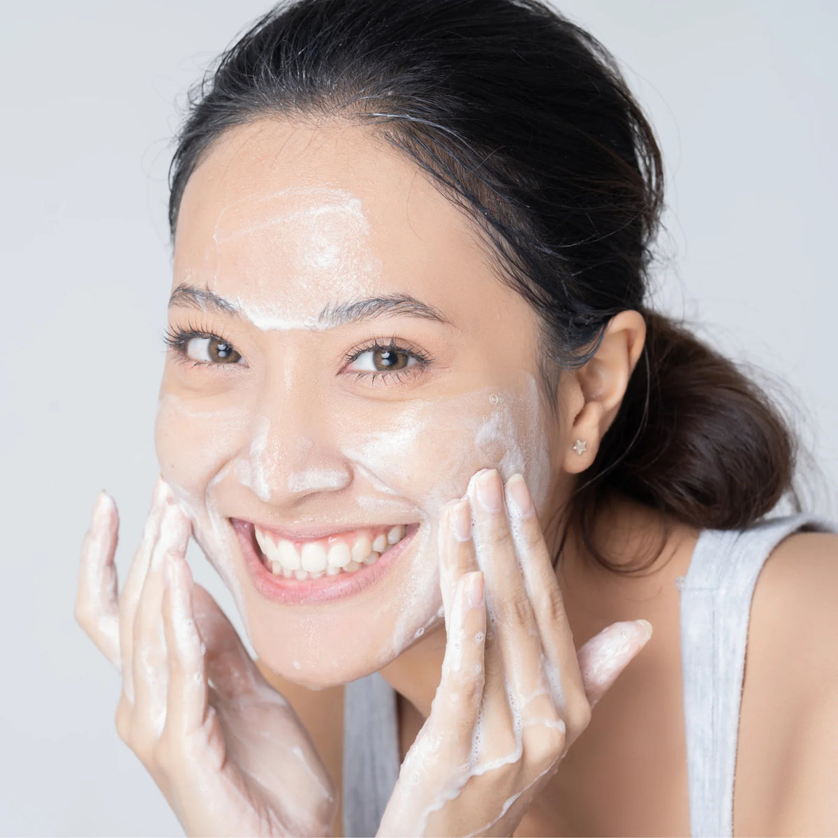 Skinmiso Rice Foam Cleanser - Gentle Cleanser for Clear Skin | Skinmiso